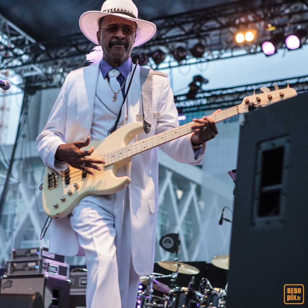 Larry Graham, La Défense Jazz Festival – bebopix – Photos de concerts